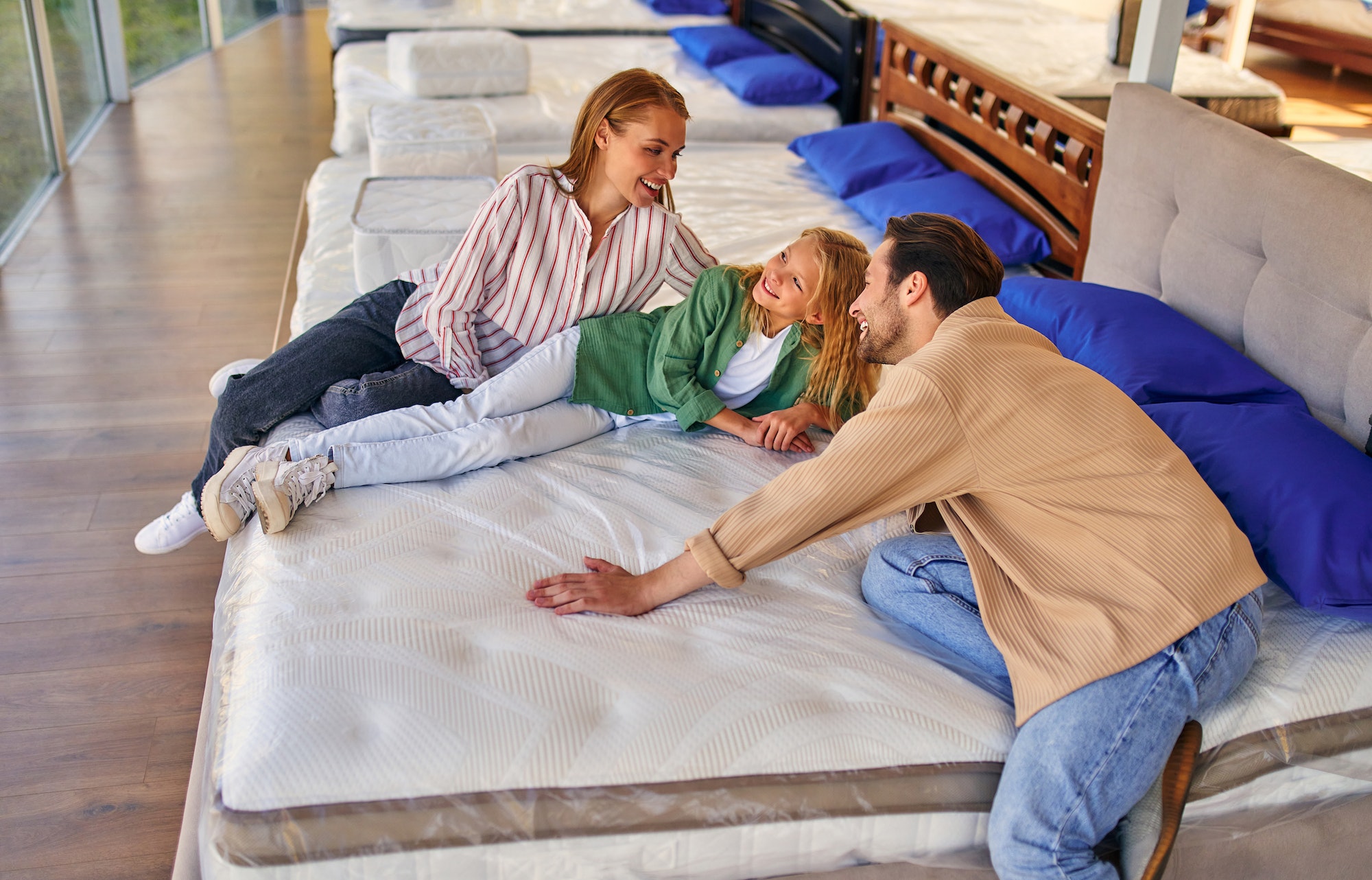 How To Fix A Mattress That Sinks In The Middle | STL beds